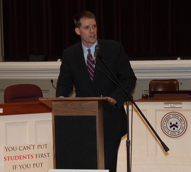 Parents hear from experts at No Common Core Rally in Saco