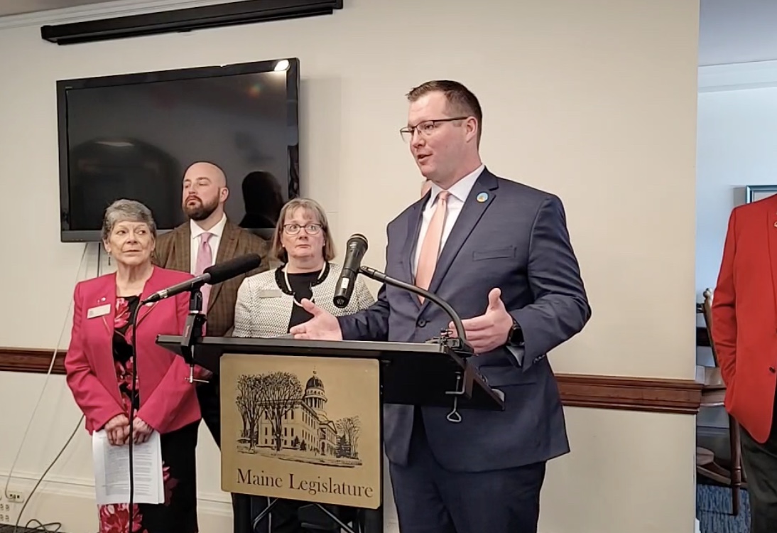 Maine GOP Wants to Rein in Welfare, Crack Down on "Ghosting" to Get ...