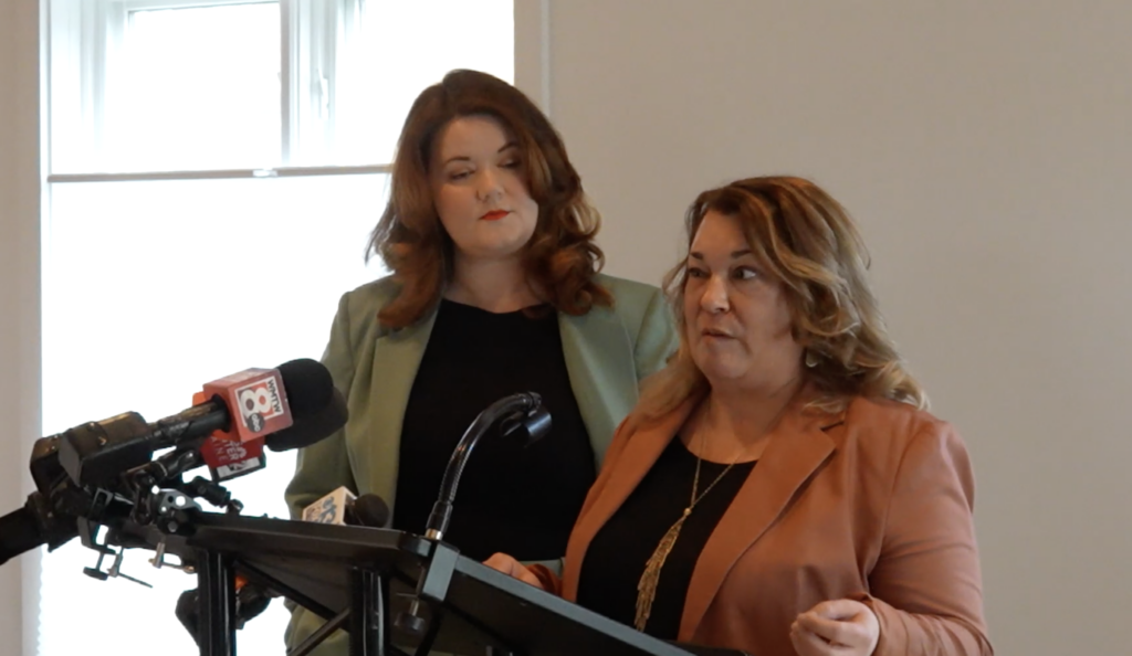 Maine Democrats Celebrate Start of New 1% Payroll Tax on Maine Workers ...